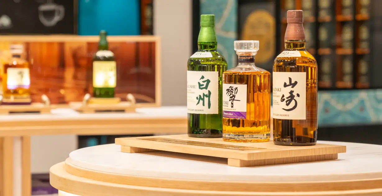 Suntory Opens First Paris CDG Whisky Pop-Up Spaces
